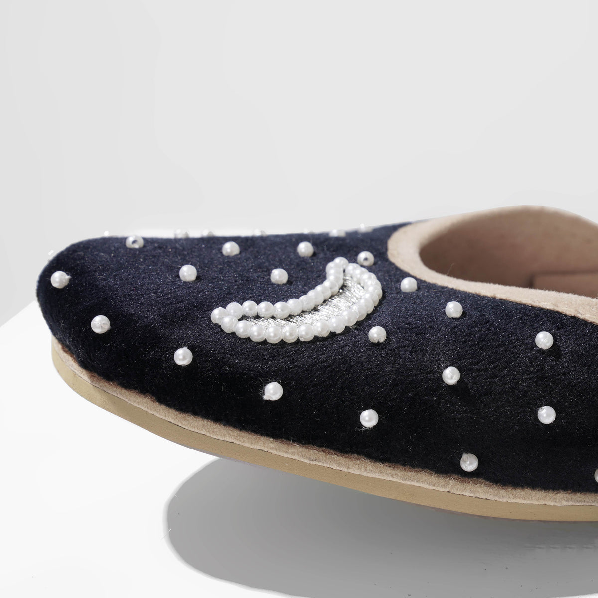 Midnight – MUBIMEX